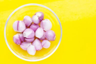 How To Cut Shallots: Mastering The Techniques From Slicing to Julienne ...